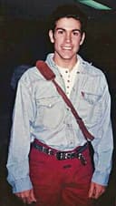 Charlie del grupo Magneto reapareció y por poco no lo reconocemos ...