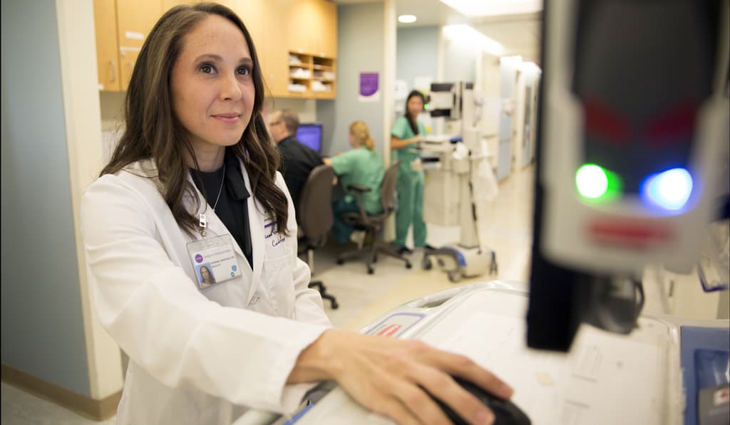 23 inspiring stories of Hispanic health professionals | Univision News ...