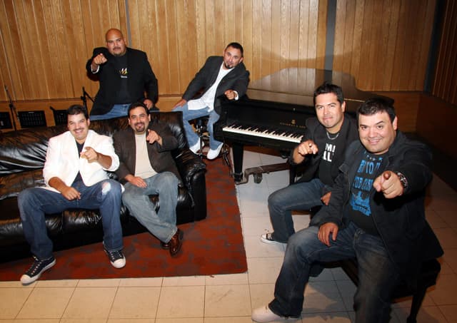 Grupo Intocable, una historia de éxito inspirada en un trágico ...