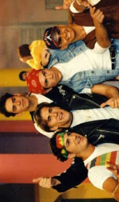 Charlie del grupo Magneto reapareció y por poco no lo reconocemos ...