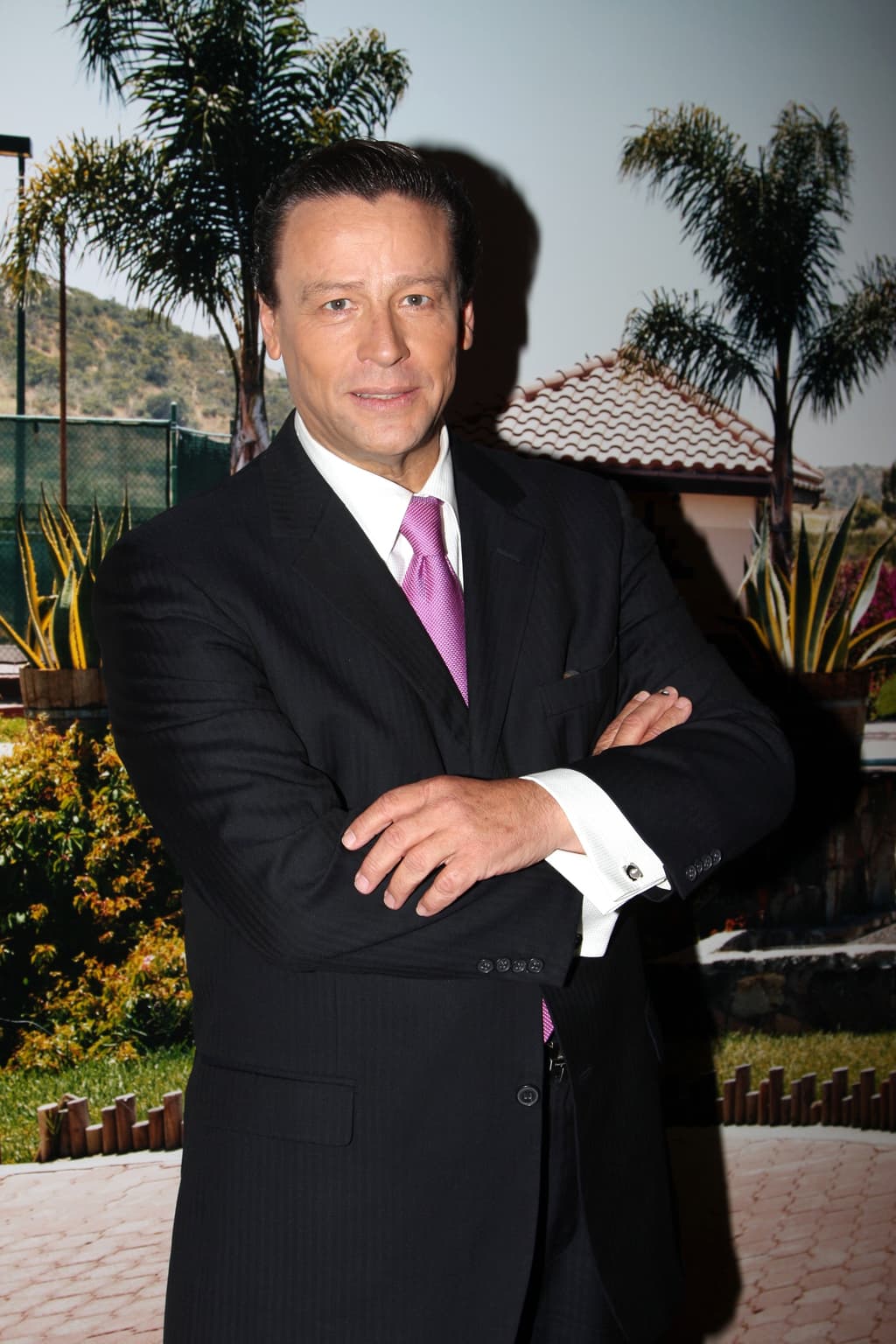 Alfredo Adame dice si estaría dispuesto a acompañar a su hijo a la ...