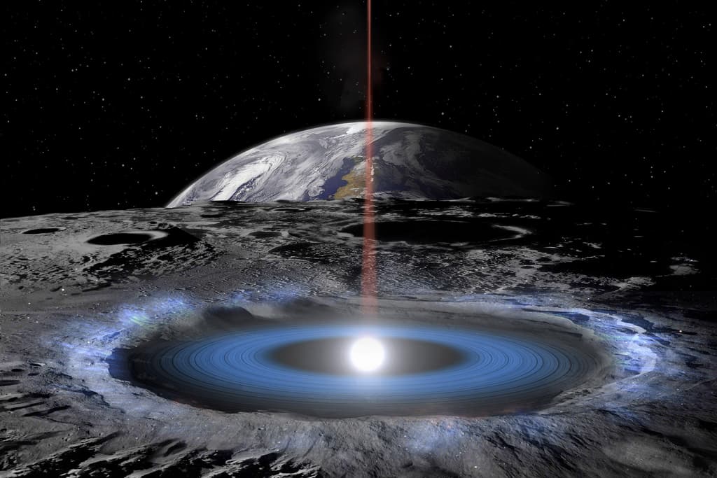 La teoría de la Luna hueca explicada: ¿por qué se cree que en realidad ...