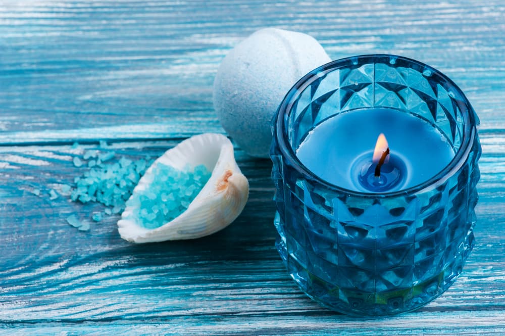 Para qué sirven las velas azules en los rituales | Horóscopos | Univision