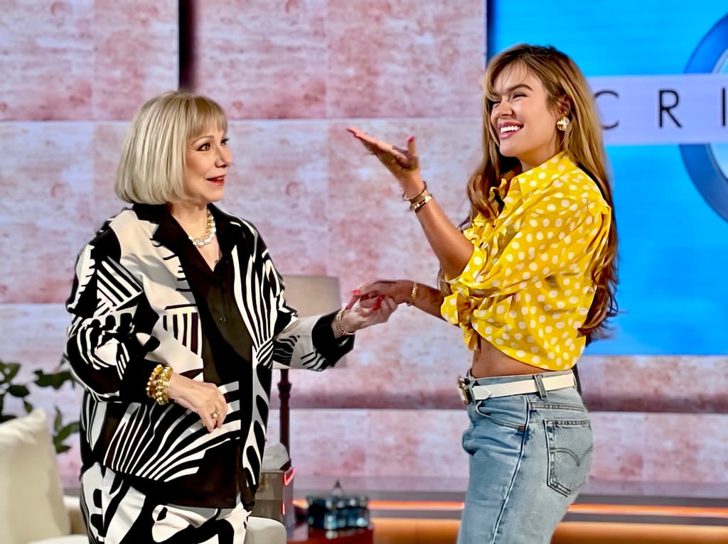 ¿Qué pasó con Cristina Saralegui? La conductora regresa a Univision con esta entrevista a Karol ...