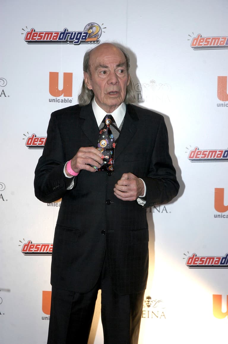 Muere El Loco Valdes a los 89 años | Univision Famosos | Univision