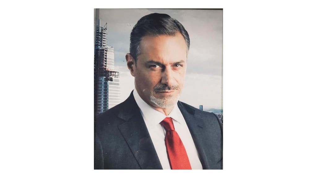 Omar Germenos, presentador de El Blablazo, ahora triunfa como actor en ...