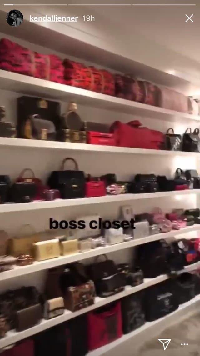 ¿Qué esconde el clóset de Kris Jenner? | Univision Famosos | Univision