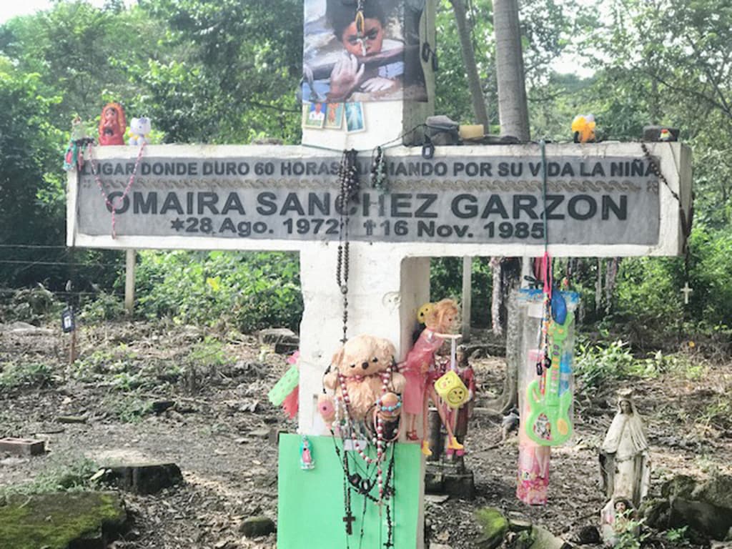 Sobrevivir a la furia del volcán: Así luce Armero, el pueblo arrasado ...
