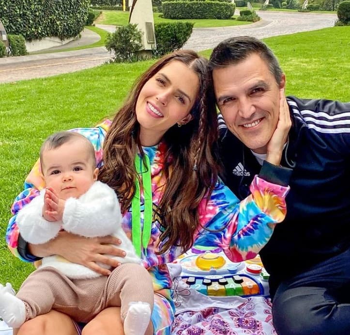 Murió Billy Rovzar, el suegro de Claudia Álvarez y Bárbara Mori ...