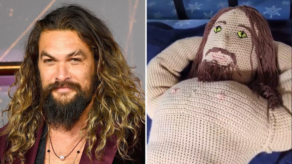 Mujer teje un muñeco de Jason Momoa de tamaño real y se vuelve viral en ...