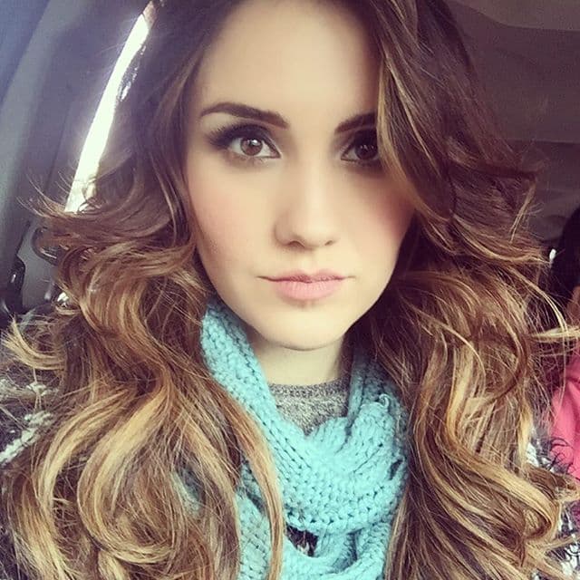 ¡Dulce María se lució en el Carnaval de Veracruz! | Shows | Univision