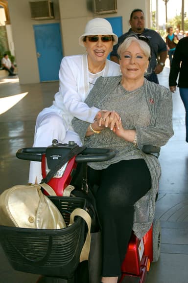 Ella es Beatriz Castro, la hermana menor de Verónica Castro que fue ...