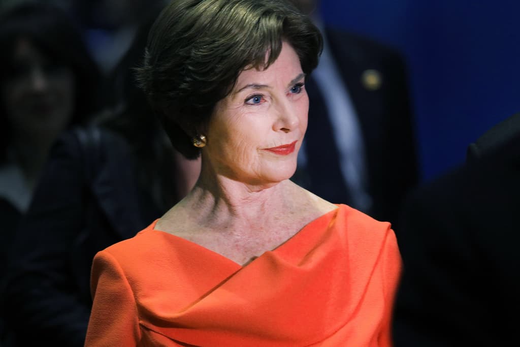 Laura Bush: "Es cruel" e "inmoral" la política de separar familias de ...
