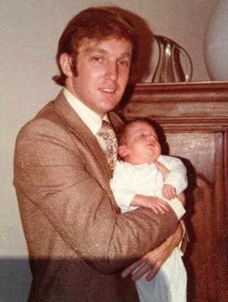 15 fotos de la vida de Trump: desde niño hasta su victoria como ...