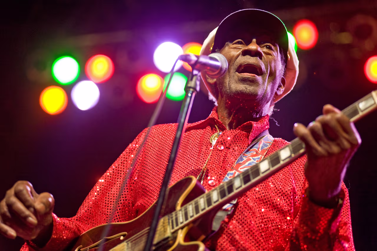 CHUCK BERRY: 'THE FATHER OF ROCK N' ROLL', DEAD AT 90 | Estaciones de ...