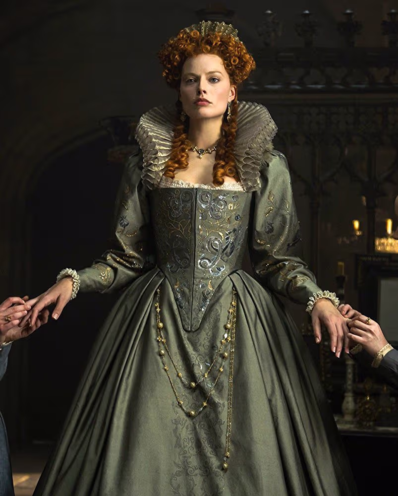 Margot Robbie se transformó para interpretar a la Reina Isabel I ¡Y ...