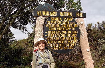 La aventura en Anne Lorimor en Kilimanjaro | Univision Famosos | Univision