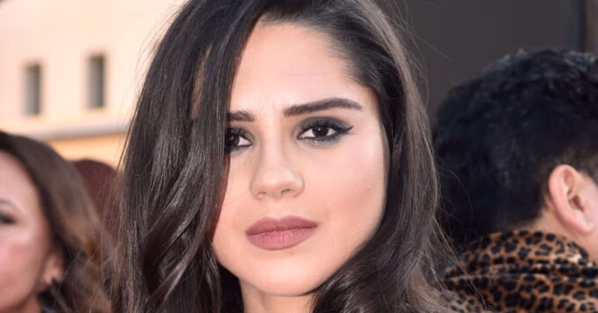 ¿Sasha Calle dio un spoiler de 'The Flash' con su cabello? Conoce su ...