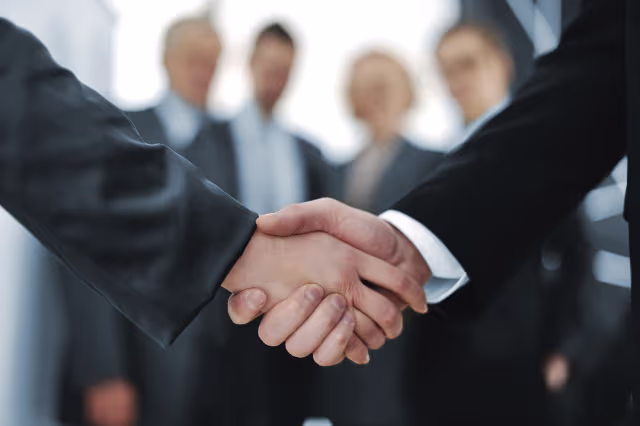 10 peculiares reglas de etiqueta para saludar con un apretón de manos ...