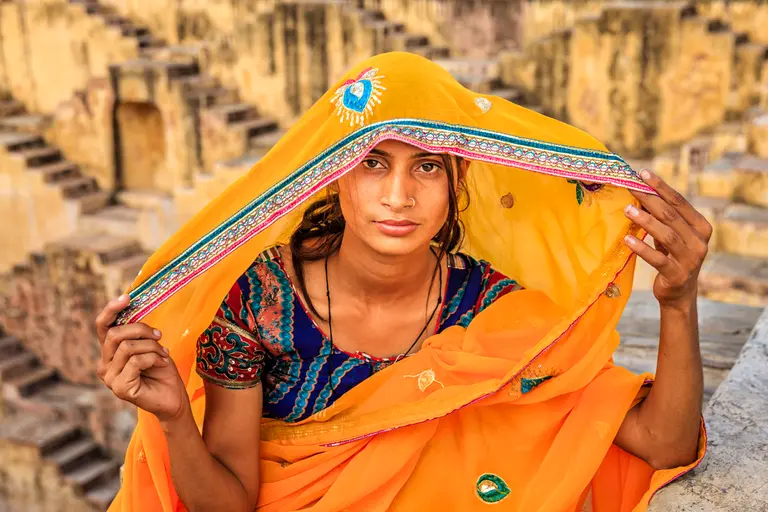 El chaupadi, la tradición que aísla a las mujeres mientras menstrúan (y ...