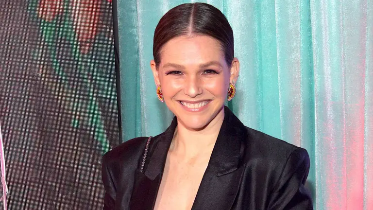 ¿Quién es Majo Edgar? Conoce a la hija de Kika Edgar que es actriz | Univision Famosos | Univision