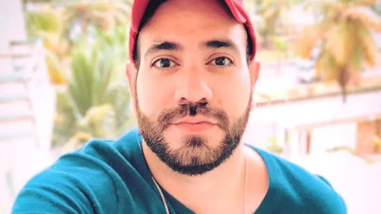 Muere Damián Longoria, actor de doblaje de la serie de Disney 'Recreo ...