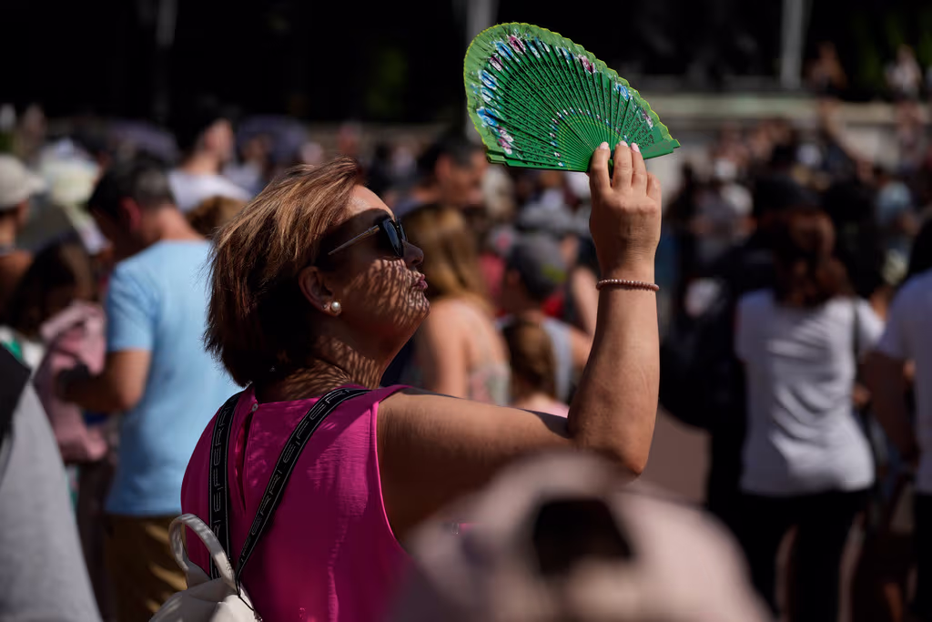 Alerta por calor excesivo continuará durante el fin de semana en ...