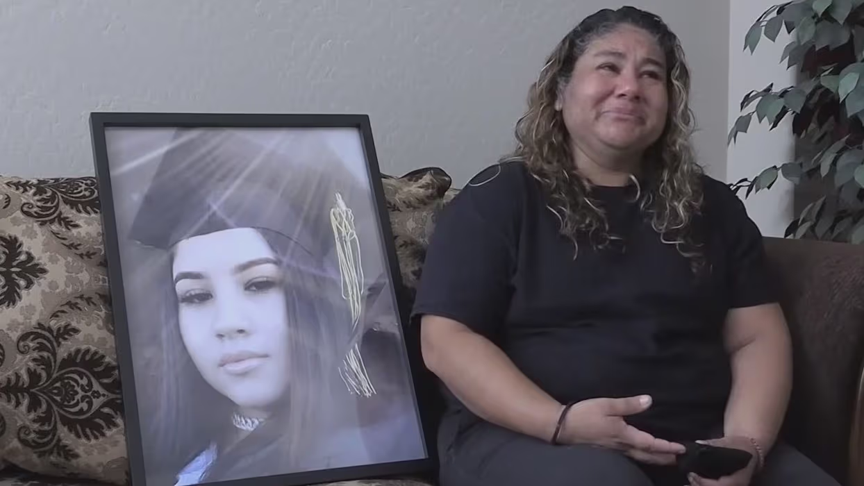 Muere Helen Guzmán Vázquez al estrellar su carro contra un muro en ...