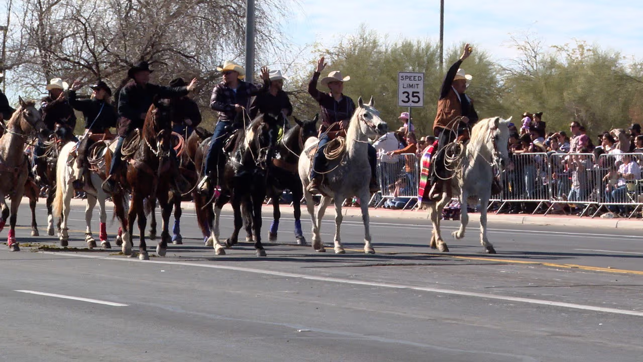 La tradicional Fiesta de los Vaqueros en Tucson, el Rodeo, cumple 100 ...