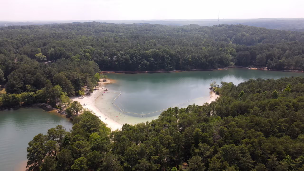 Así es Buford Dam Park, el parque que ofrece una de las playas de lago ...