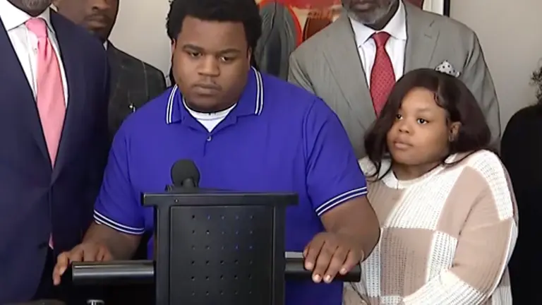 Jessica Ross y Treveon Isaiah Taylor demandan a doctor Jackson Gates ...