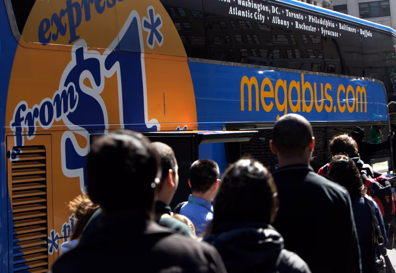 Megabus suspende sus rutas entre Atlanta y varias ciudades en la Costa ...