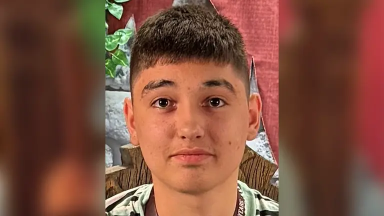 Caso Alejandro Paz: Texano de16 años desaparece mientras asistía a ...