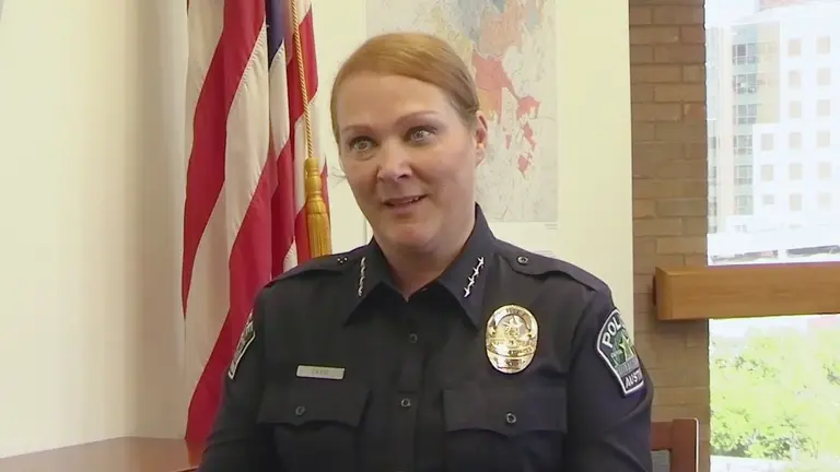 Lisa Davis, nueva jefa de APD, plantea plan de acción en sus primeros ...