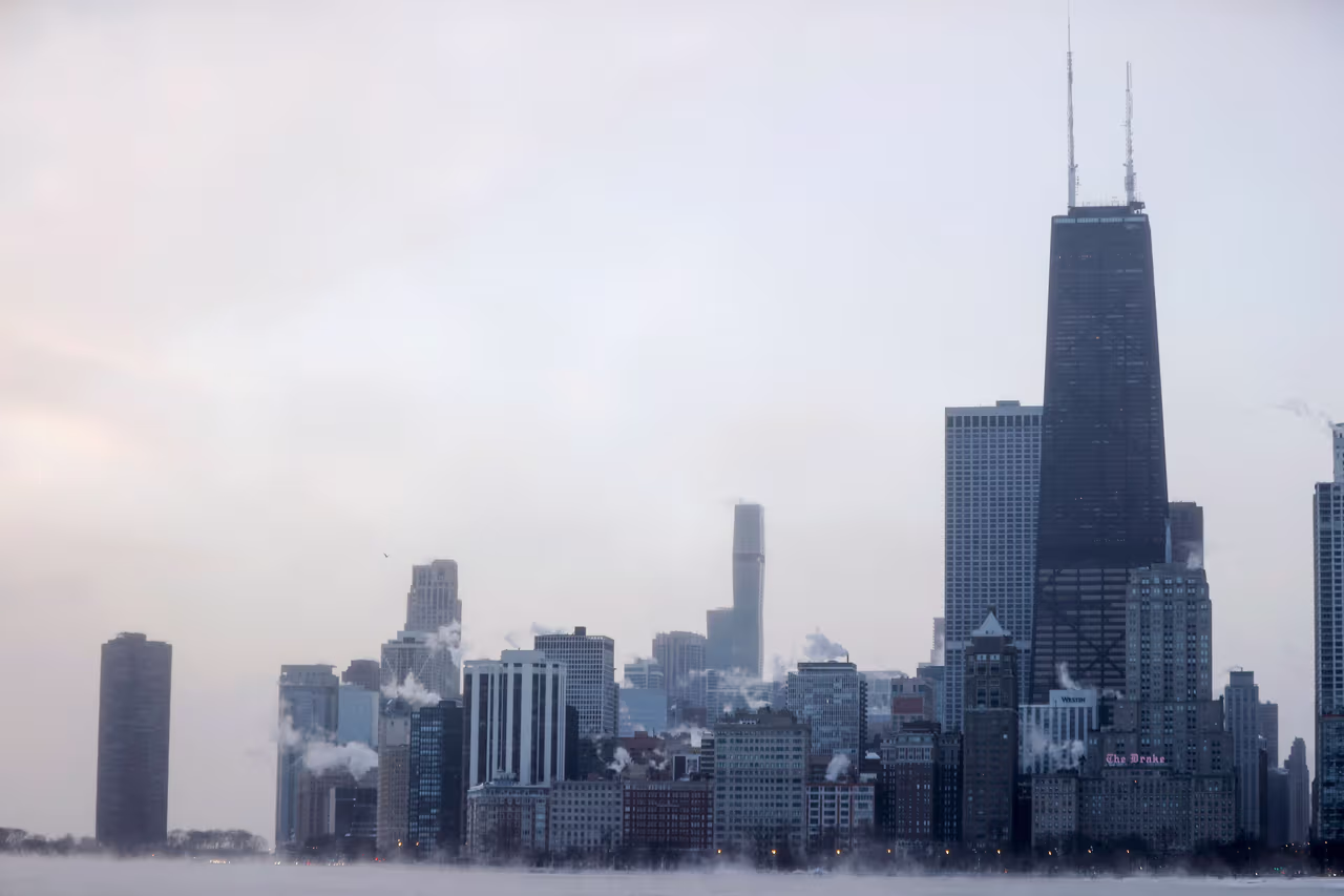 Clima en Chicago: Temperaturas heladas y lluvia traen la primera nevada ...