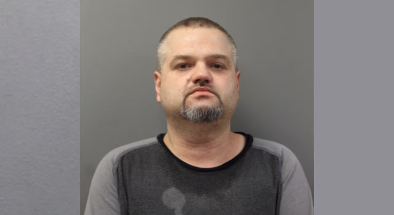 Acusan a exconvicto Michael Edwards condenado 9 veces de cometer robo ...