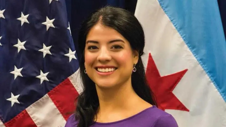 ¿Quién es Anna Valencia y qué hace? La candidata única al puesto para ...