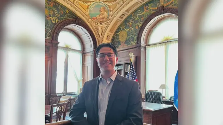 Omar Salazar, el líder comunitario, está bajo custodia de ICE en Texas ...