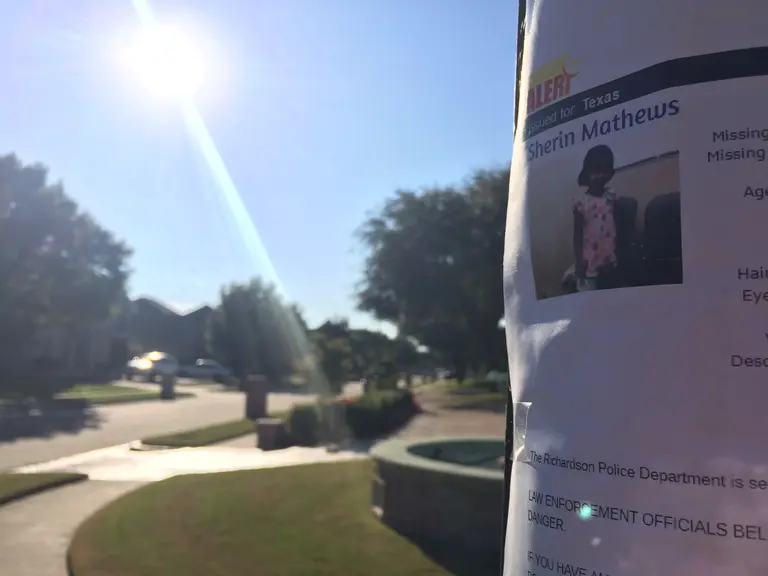 Temor y sospechas rodean la casa de Sherin Mathews, desaparecida hace ...