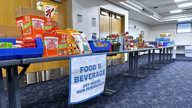 Alimentos gratis hoy en el Valle Central de California | Video ...