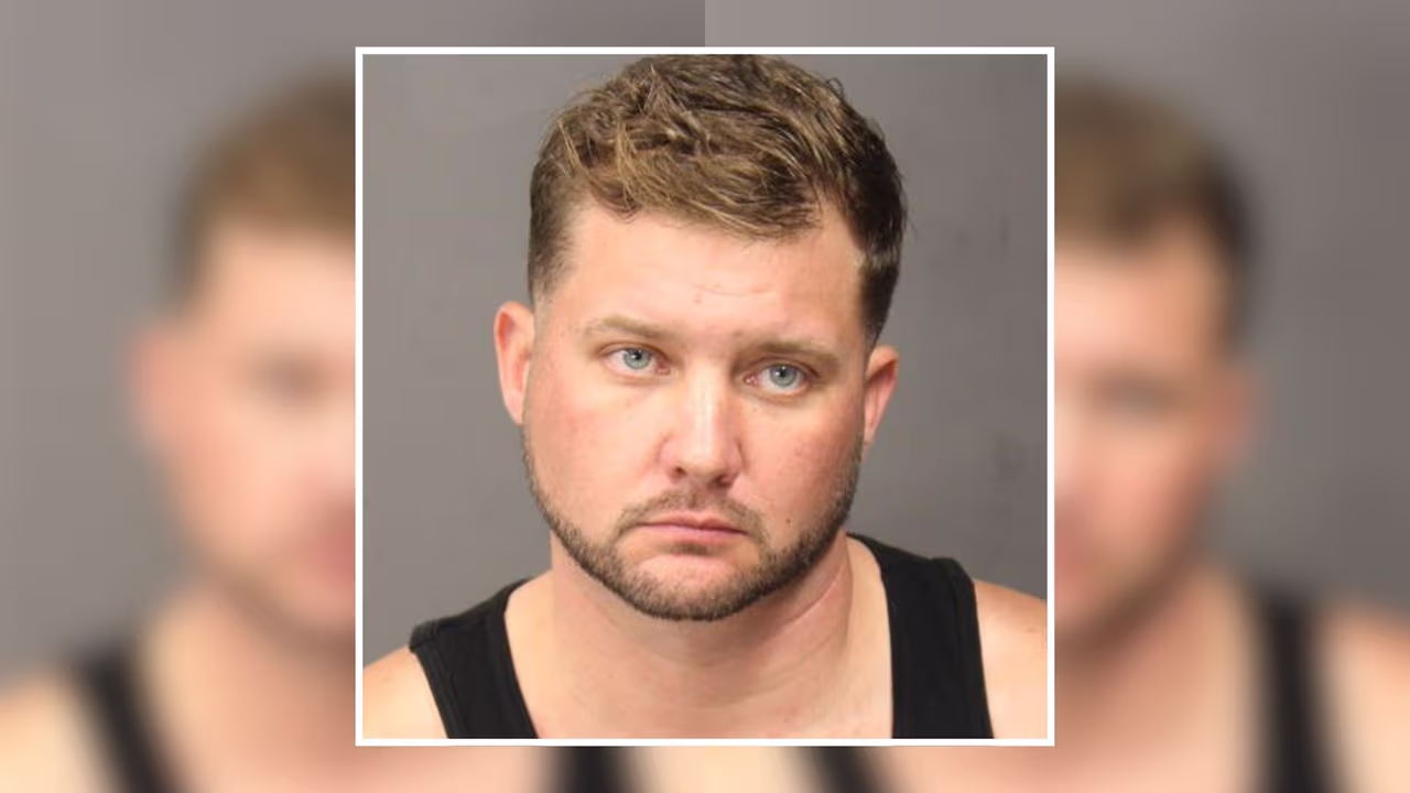 Arrestan en Baytown a Toby James Woods por intentar reunirse con menor ...