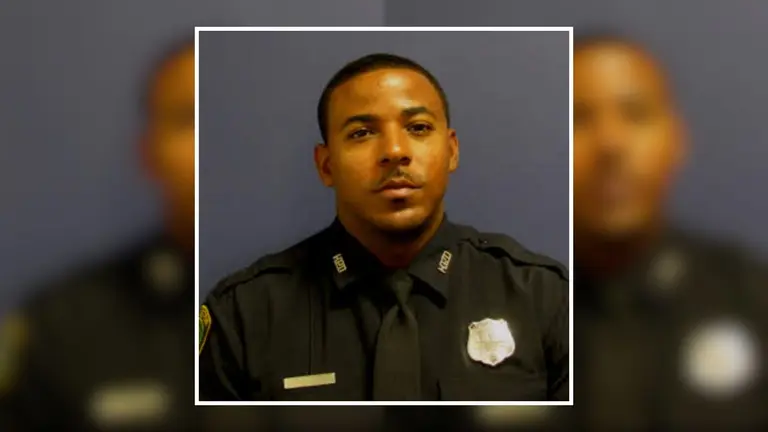Luto en la Policía de Houston: muere el oficial Alex Roberts durante un ...