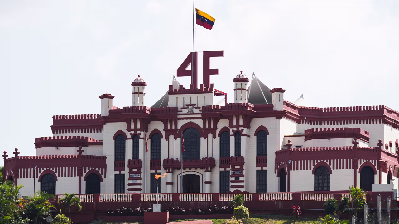 Qué es el Cuartel de la Montaña, el llamado bastión del chavismo ...