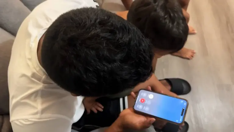 "Quiero volver a mi país": la petición de dos niños tras el arresto de ...