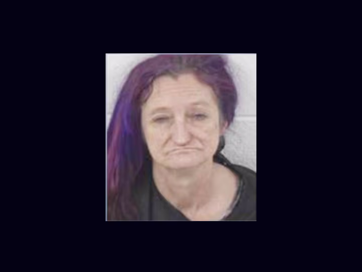 Comparece una mujer acusada de matar de un tiro a su mamá de 75 años ...