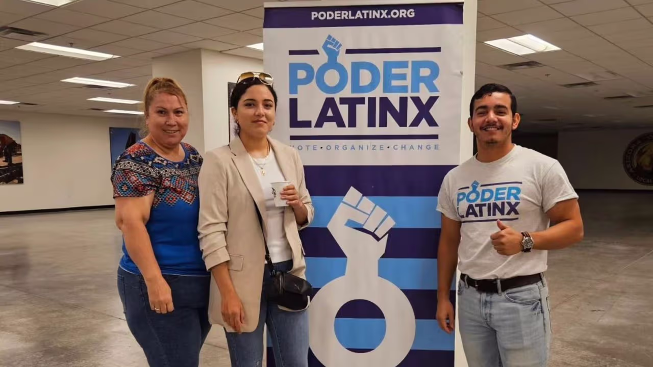 Poder Latinx lanza campaña de reclutamiento en Florida para aumentar la ...