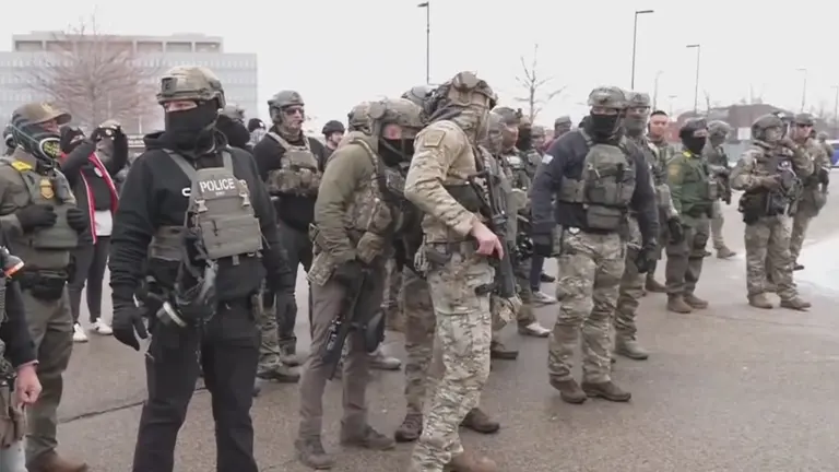 Minnesota y Ciudades Gemelas demandaron a Trump por operativos ...