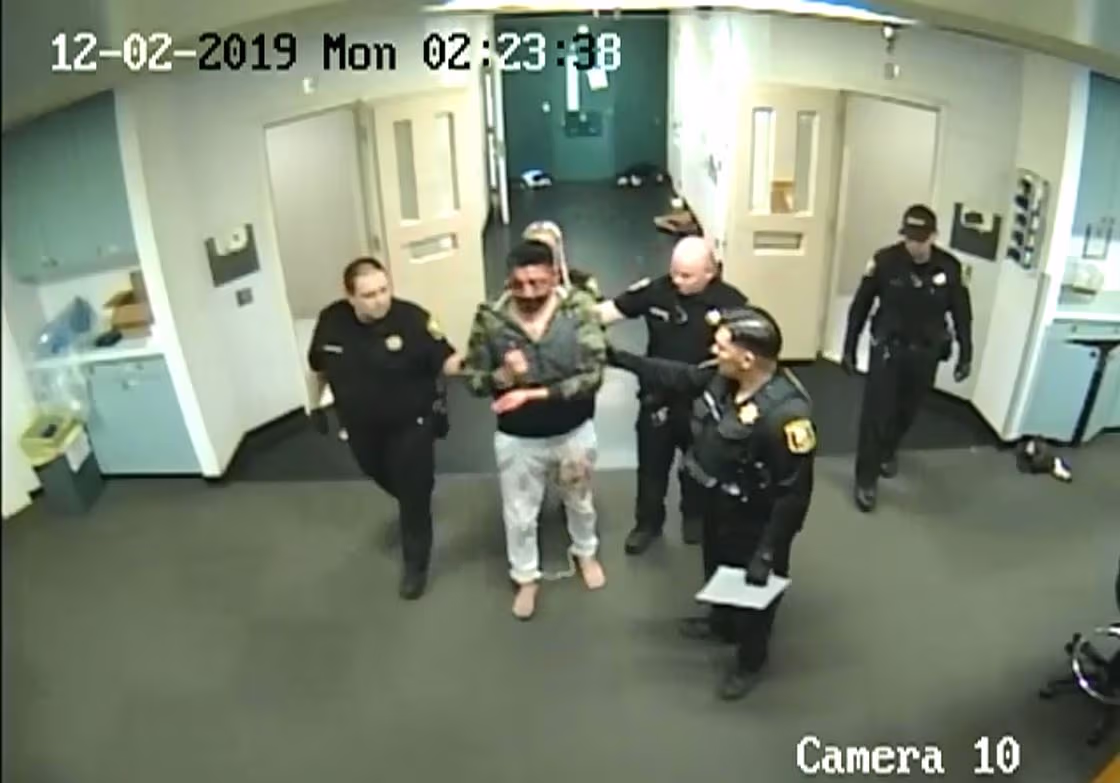 Revelan imágenes de la detención de Jacob Servin, quien acusa a ...