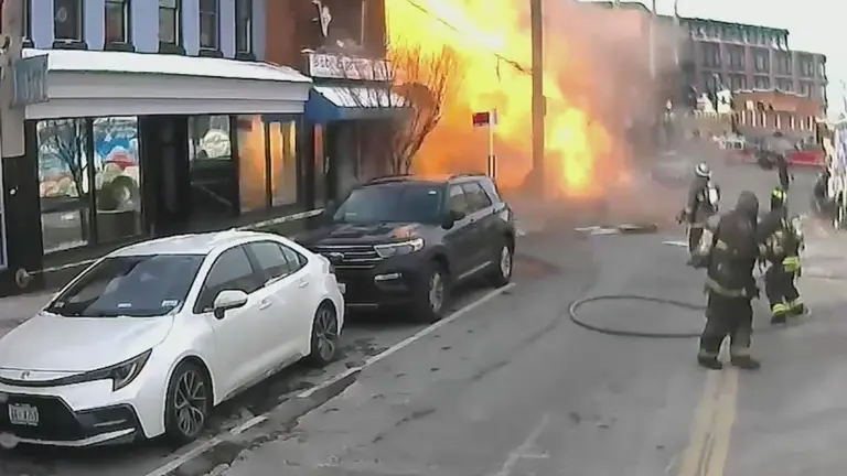 Lo que se sabe de la explosión y desplome de un edificio en Washington ...