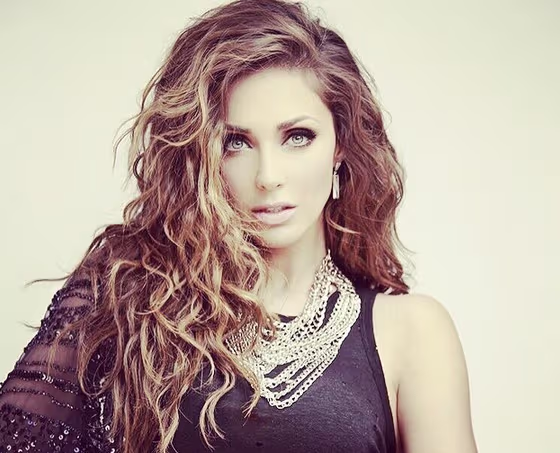 Anahí está lista para estrenar su nuevo disco | Estaciones de Radio ...